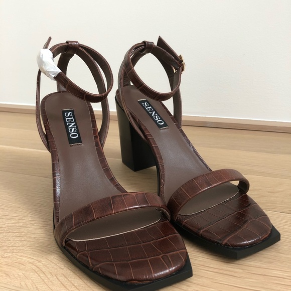 SENSO | Shoes | Senso Roza Sandal In Cocoa Leather Ankle Strap | Poshmark